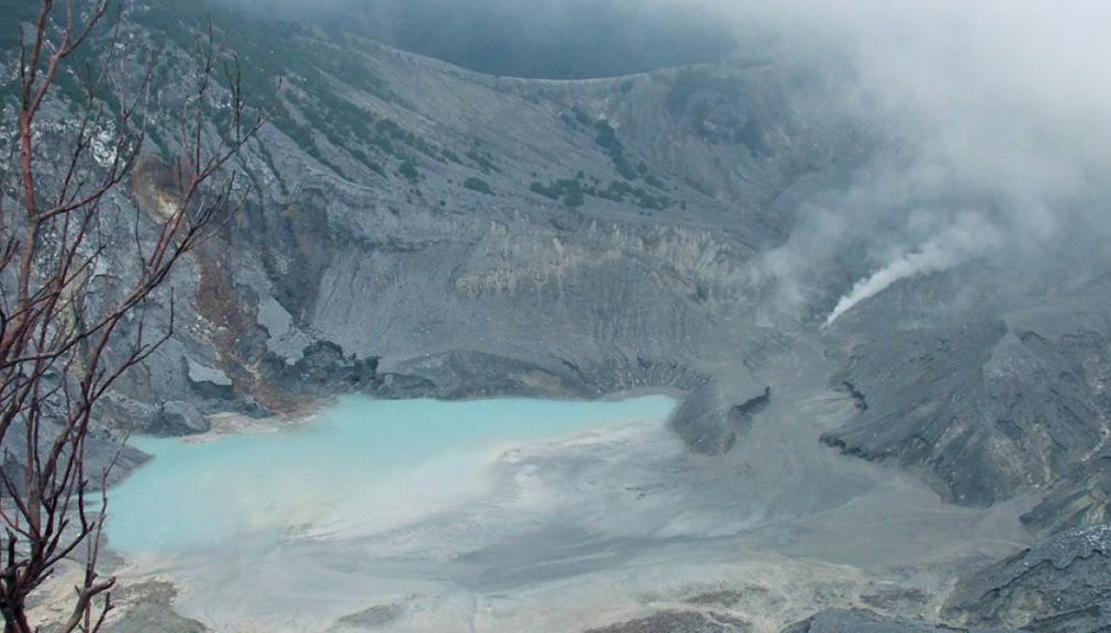 Visita a Bandung en Java Occidental - Excursión privada de día completo ...